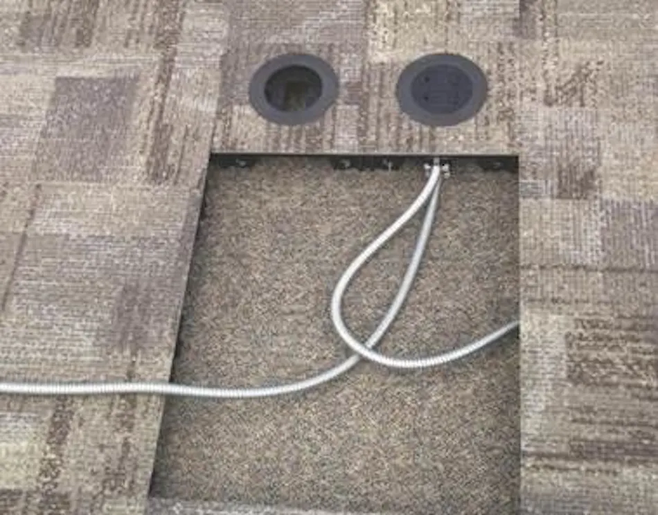 Raised-floor system with built-in cable management | Cabling ...