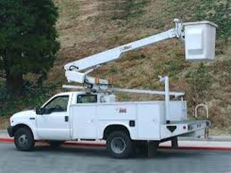 Altec unveils new lightweight bodies at 2017 NTEA Work Truck Show ...