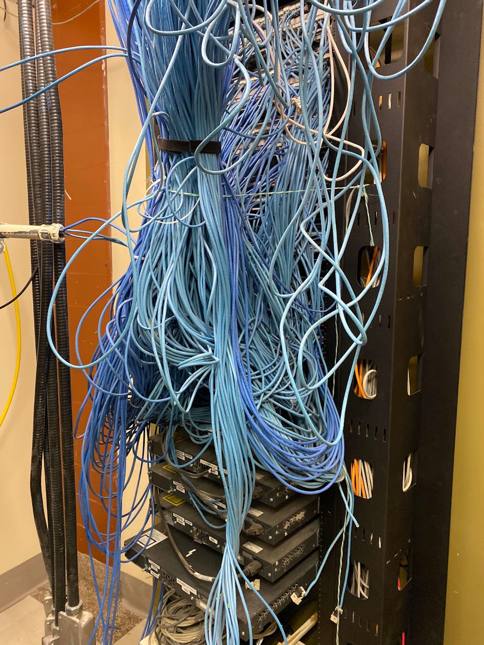 Terminal cable fails: Photos | Cabling Installation & Maintenance