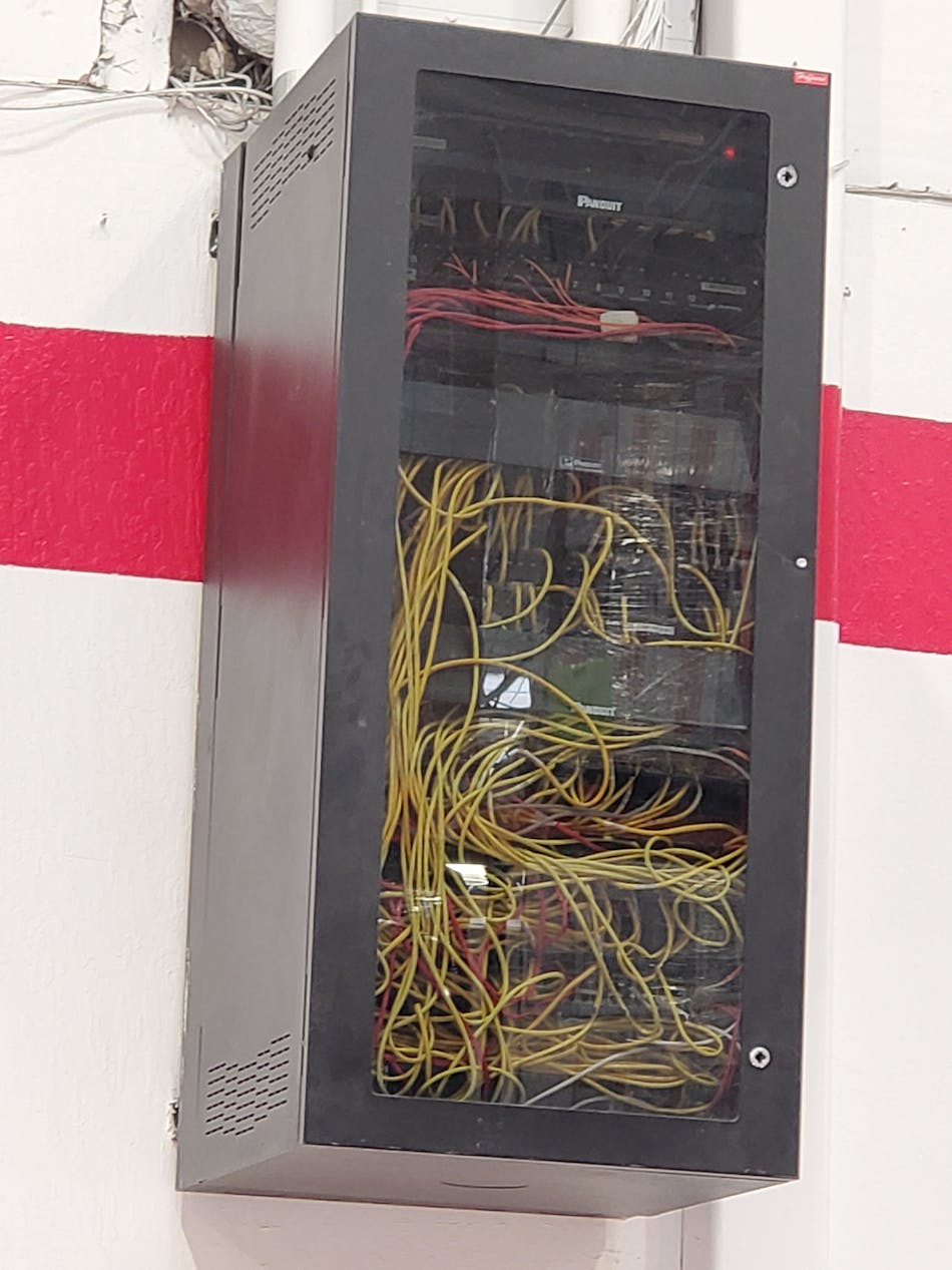 Dirty rotten cable fails: Photos | Cabling Installation & Maintenance