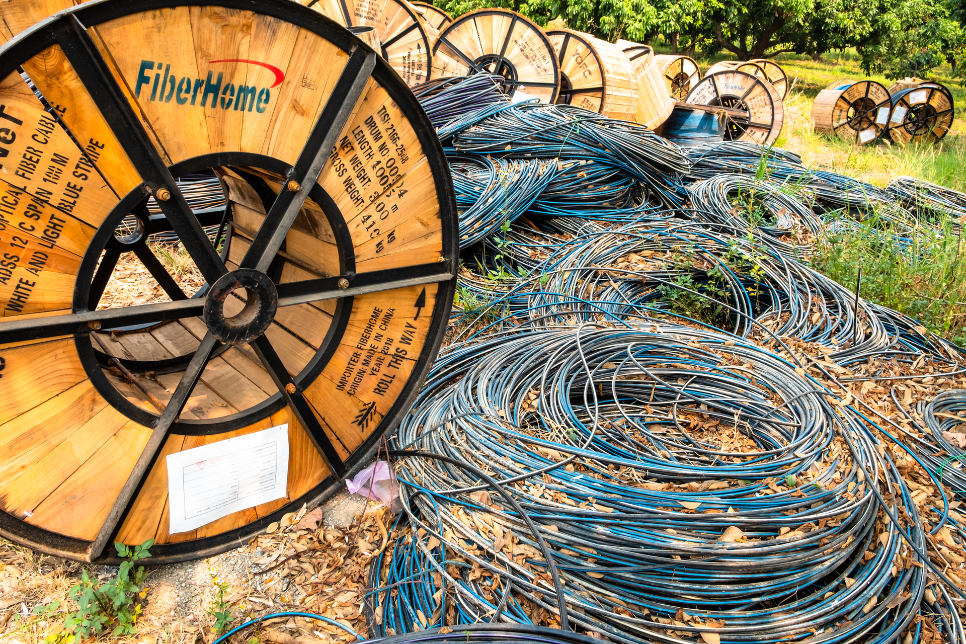 Climb that mountain: Cabling photos | Cabling Installation & Maintenance