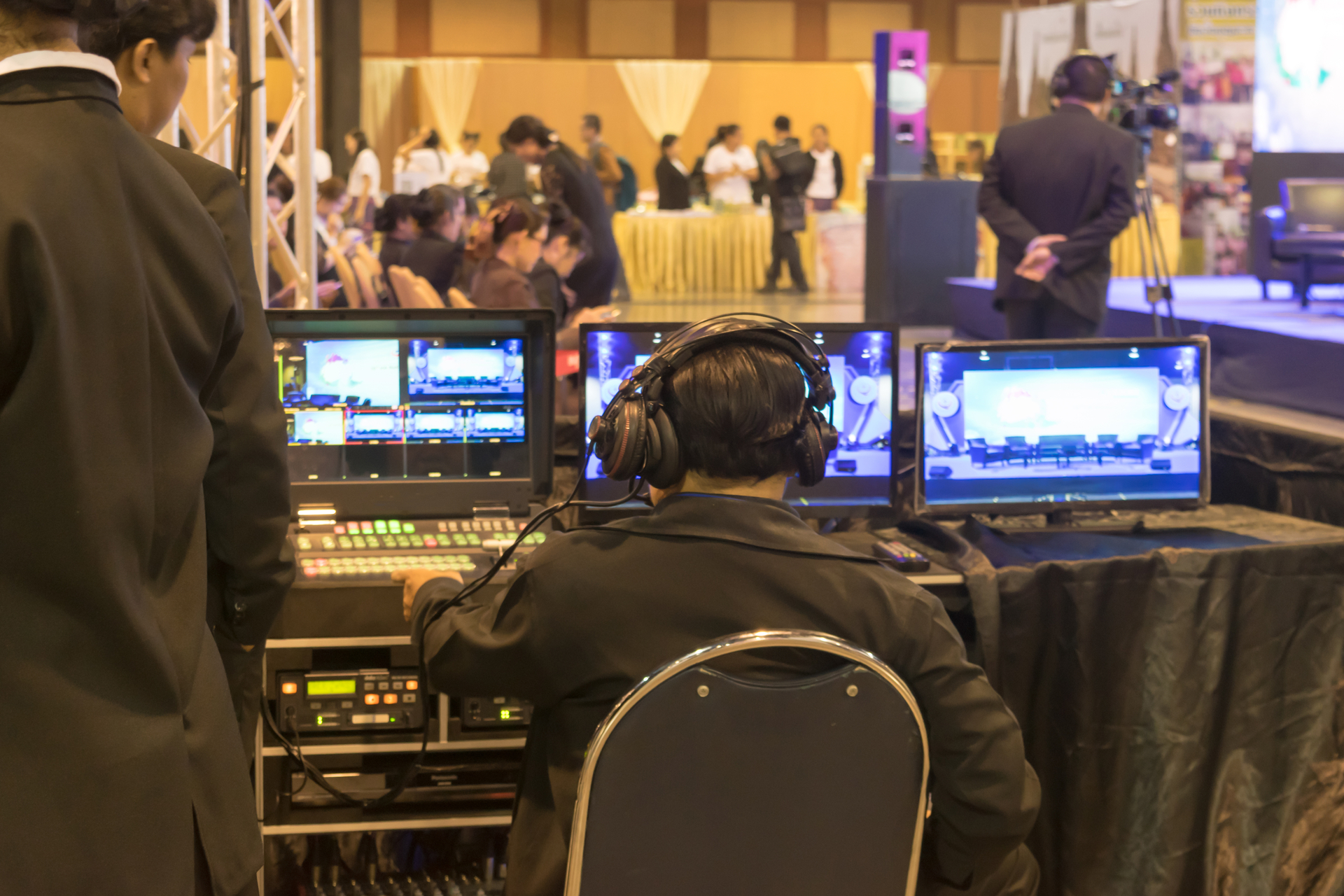 Pioneering, standards-based AV-over-IP integration reaches InfoComm ...