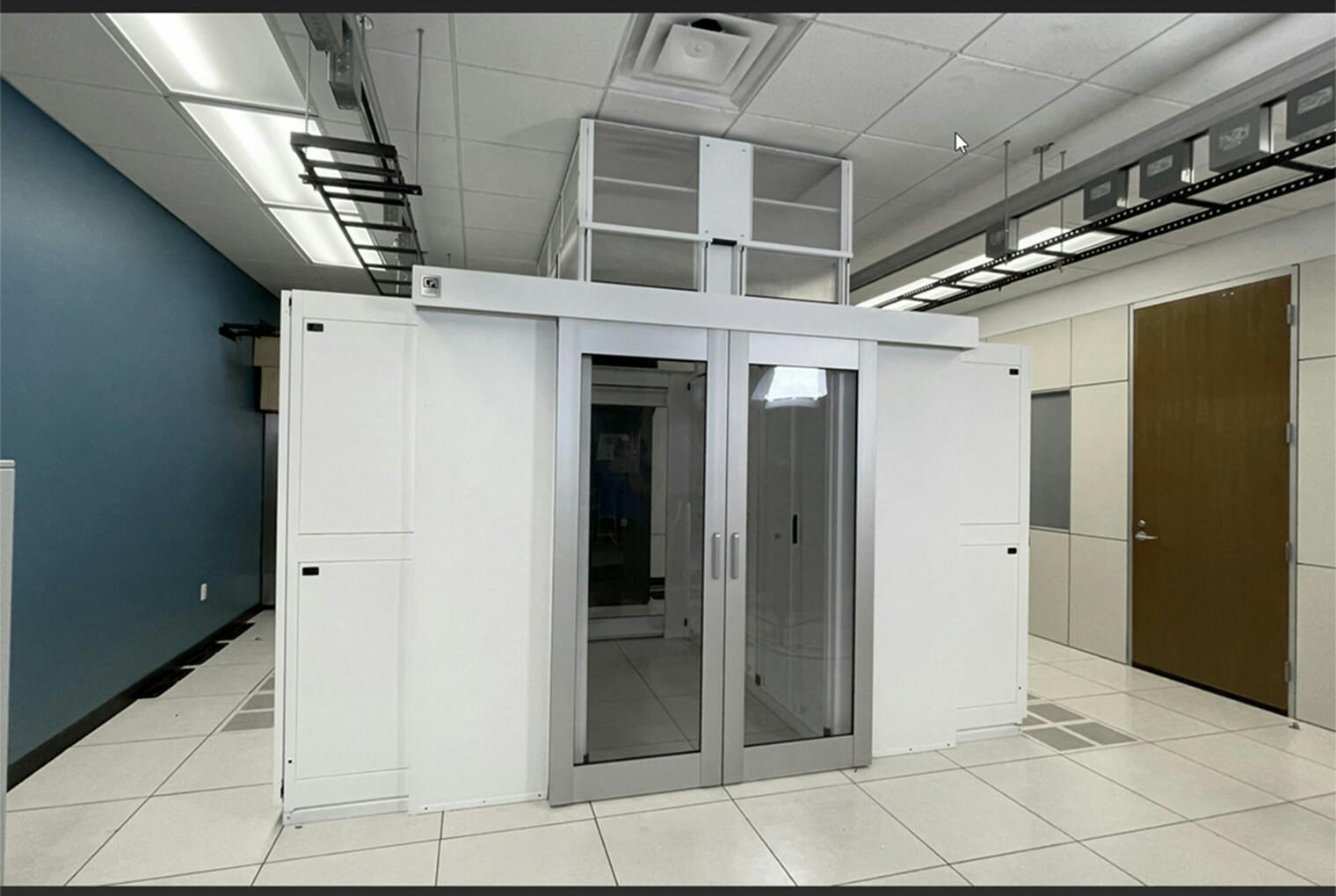 Adjustable Containment System for Data Centers | Cabling Installation ...